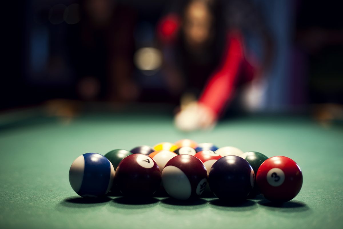 How To Play Pool Hand Position Full Guide 2023.
